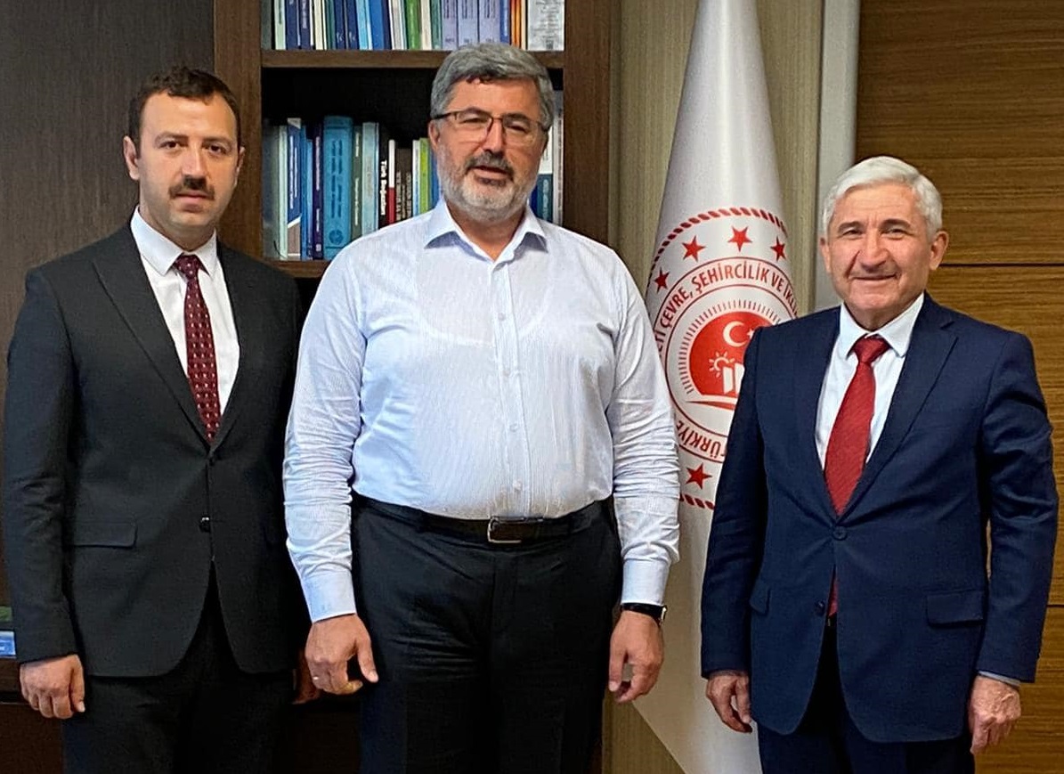 Görevinde başarılar diledi Görevinde başarılar diledi